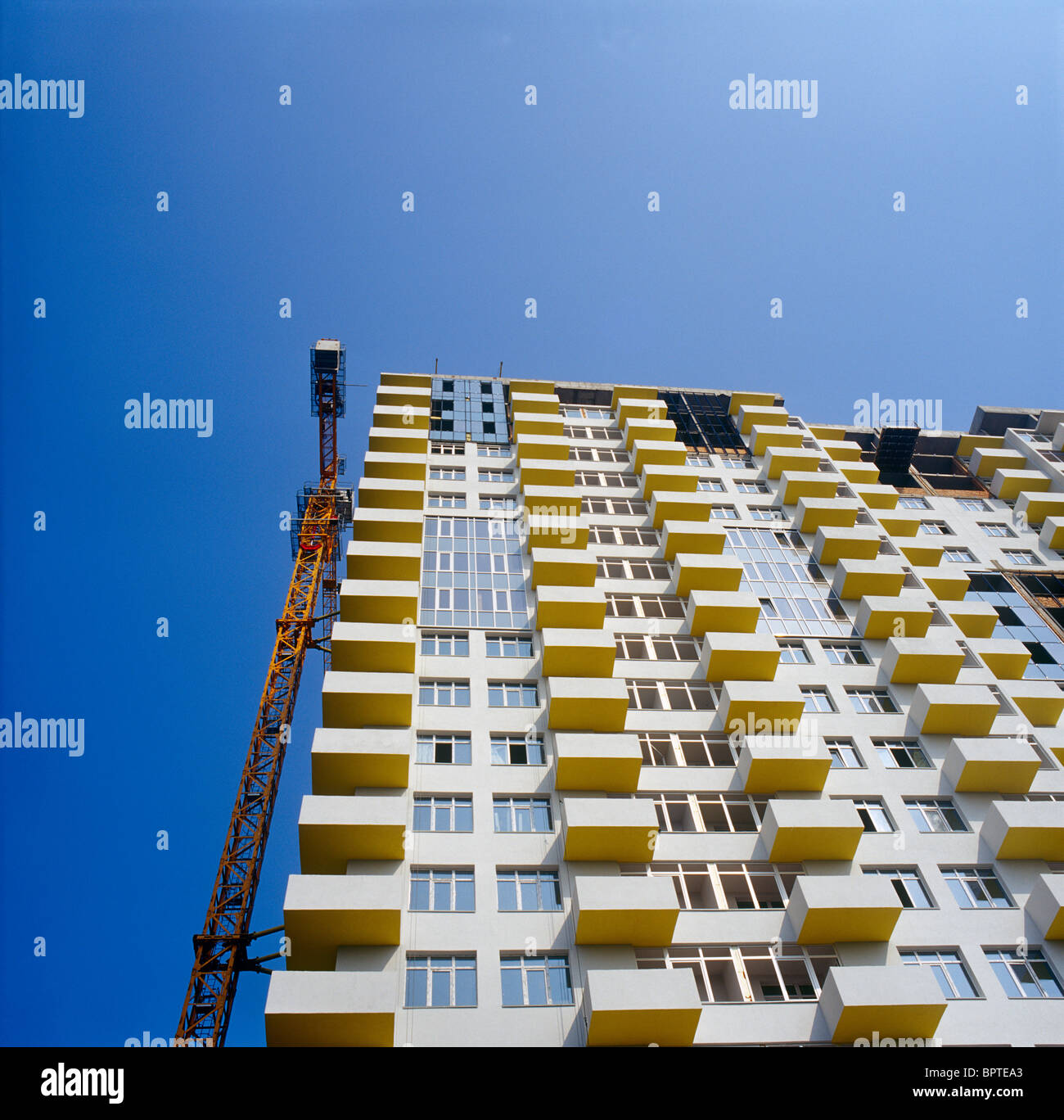 Under construction condo building Stock Photo - Alamy
