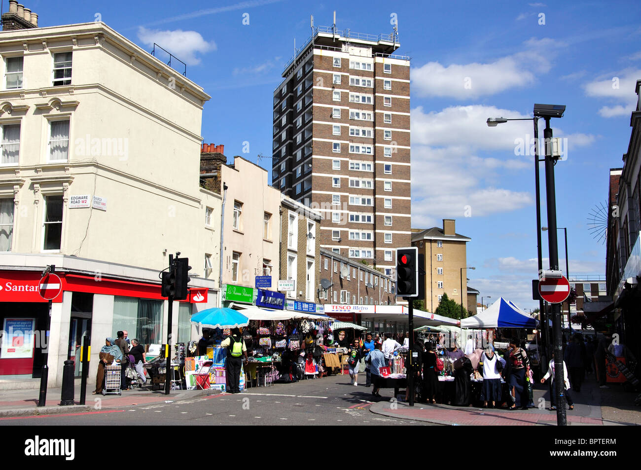 Edgeware road shops hi-res stock photography and images - Alamy