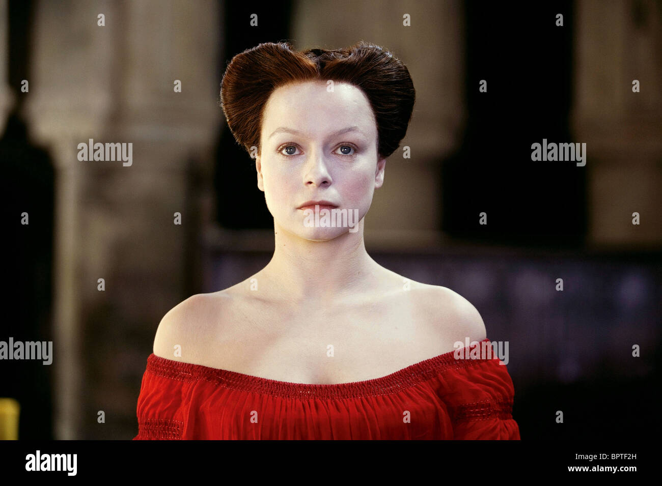 Elizabeth Hairstyle Portrait High Resolution Stock Photography and ...