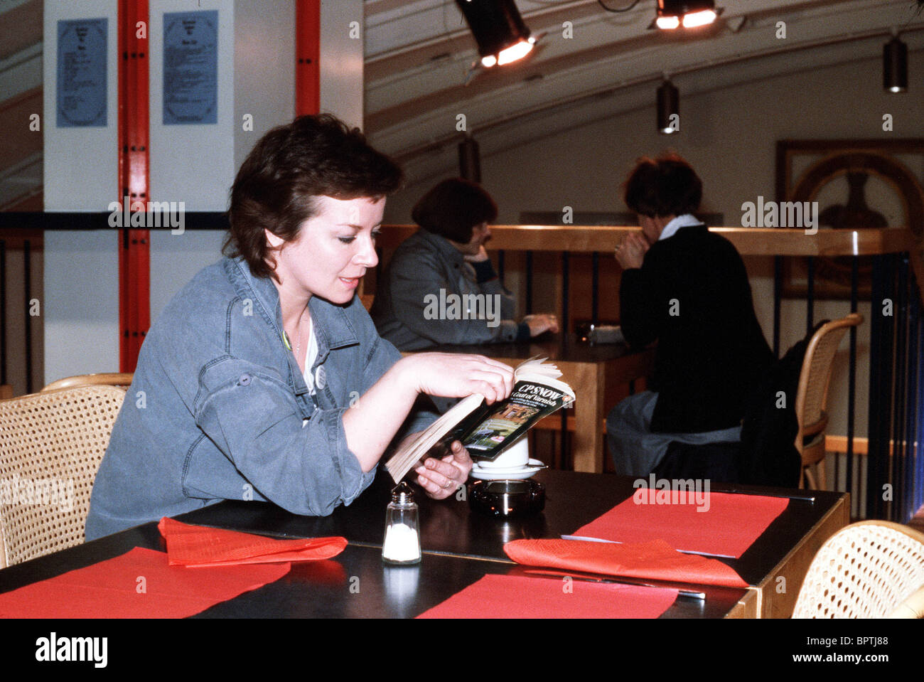 Claire Higgins High Resolution Stock Photography and Images - Alamy