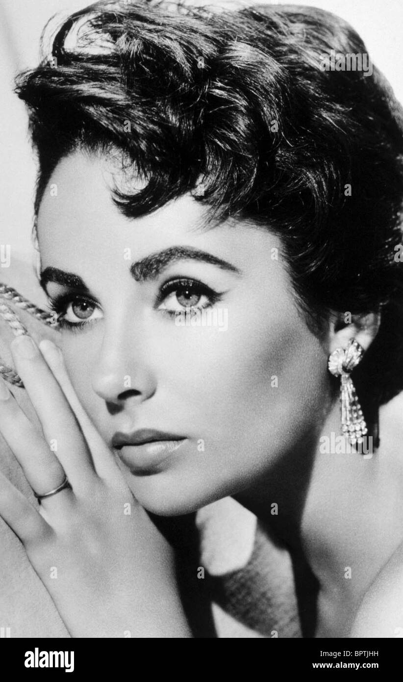 ELIZABETH TAYLOR ACTRESS (1952 Stock Photo - Alamy