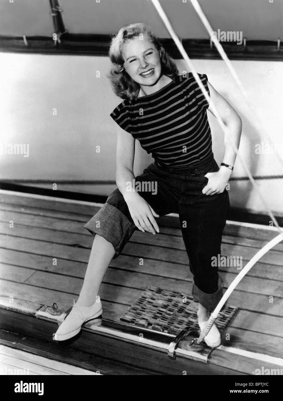 25 Beautiful Pictures Of June Allyson Misca Gallery 1,651 June Allyson