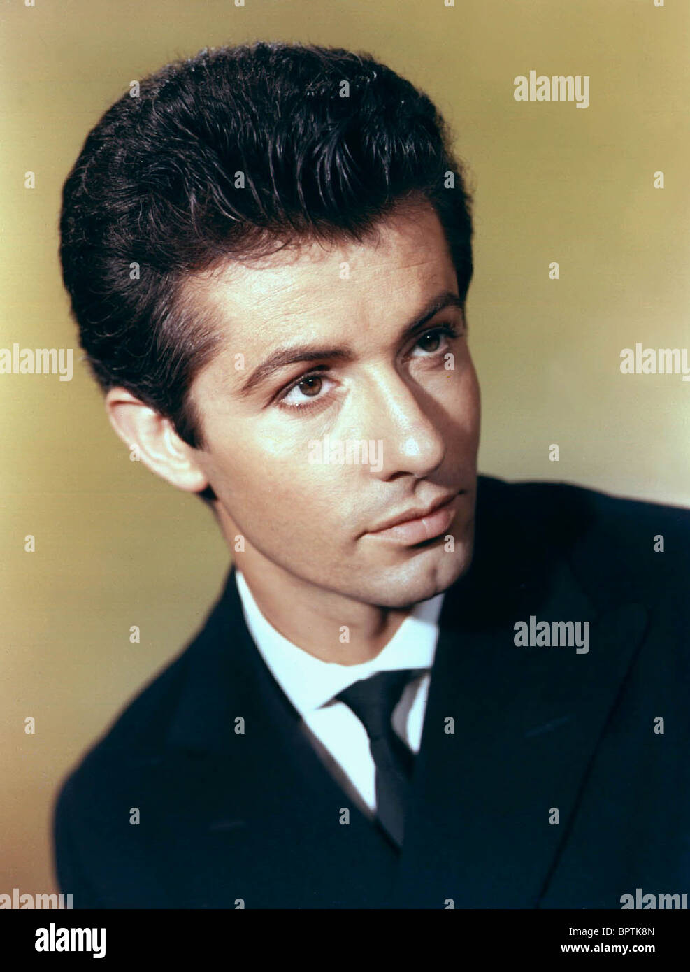 GEORGE CHAKIRIS ACTOR & DANCER (1960 Stock Photo - Alamy