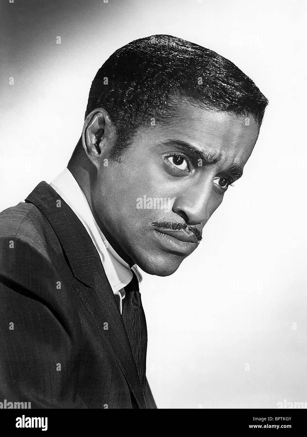 Sammy Davis Jr. 1960 June 5 1960 May Britt & Sammy Davis Jr. Talking