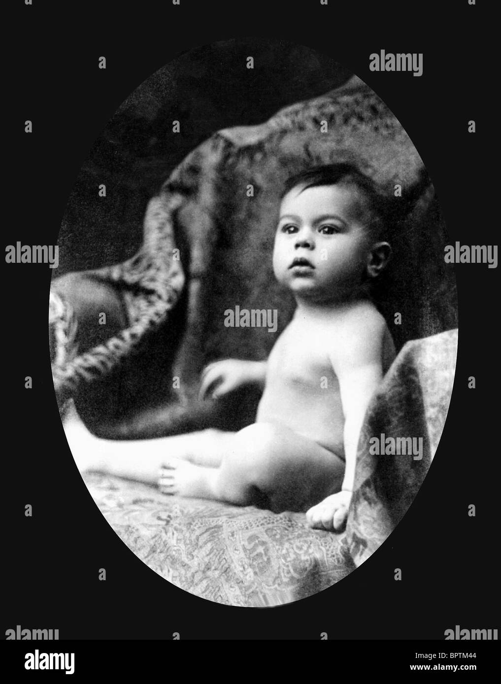 TONY CURTIS BABY PICTURE OF ACTOR (1925 Stock Photo - Alamy
