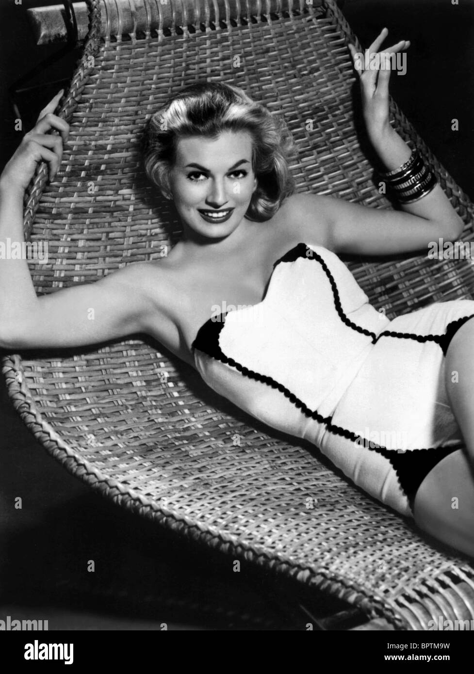 Anita ekberg 1955 hi-res stock photography and images - Alamy