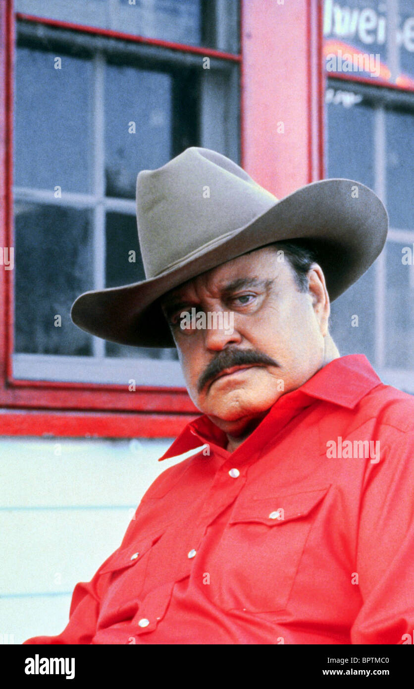 JACKIE GLEASON ACTOR (1972 Stock Photo - Alamy