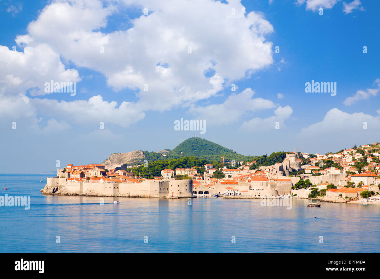 Seaside view of Dubrovnik Stock Photo - Alamy