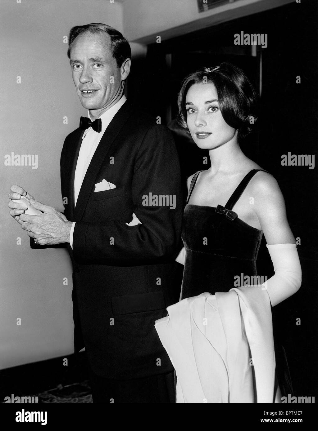 MEL FERRER & AUDREY HEPBURN RAINTREE COUNTY FILM PREMIER (1957 Stock ...