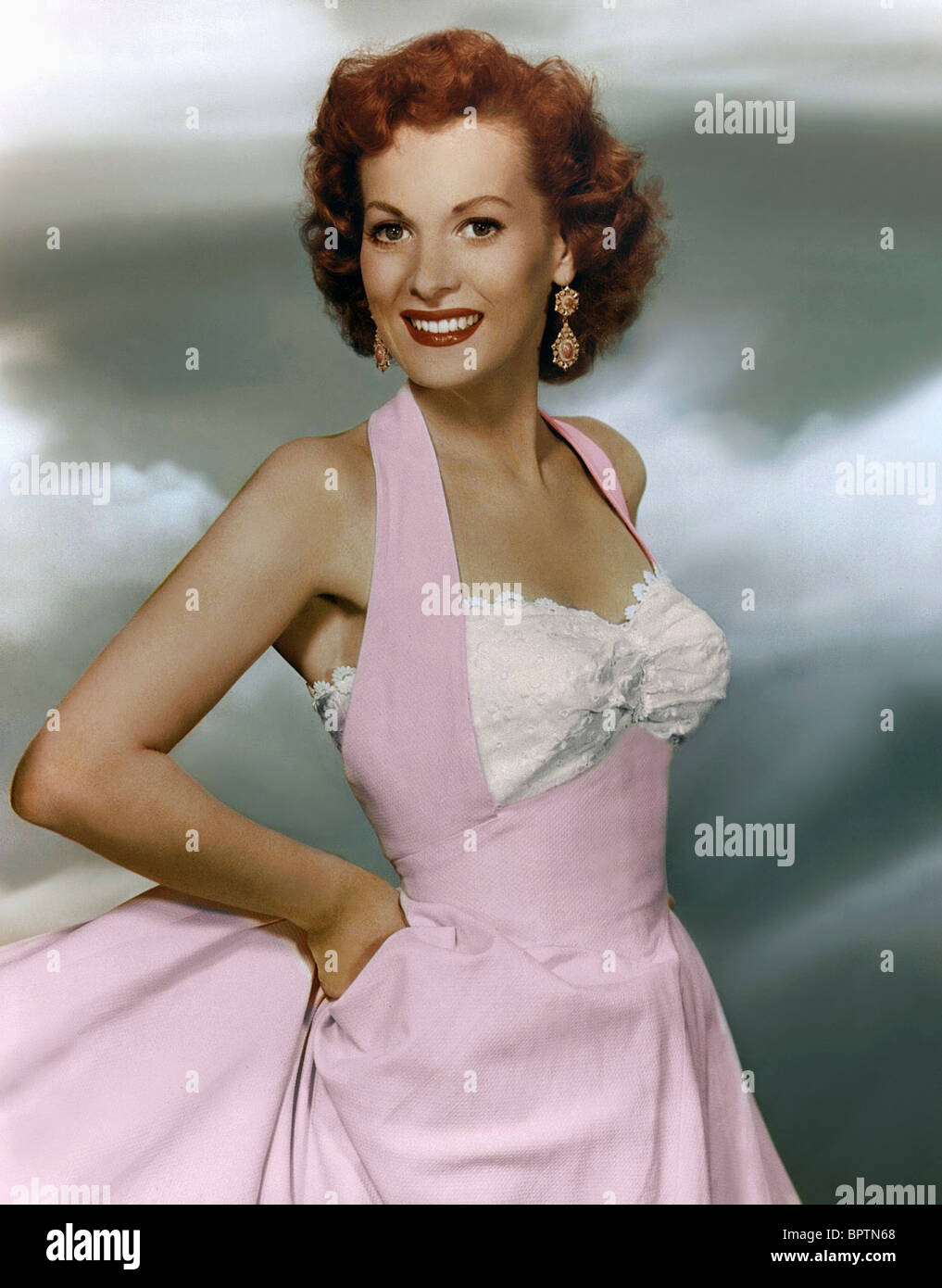 Maureen o'hara actress hi-res stock photography and images - Alamy