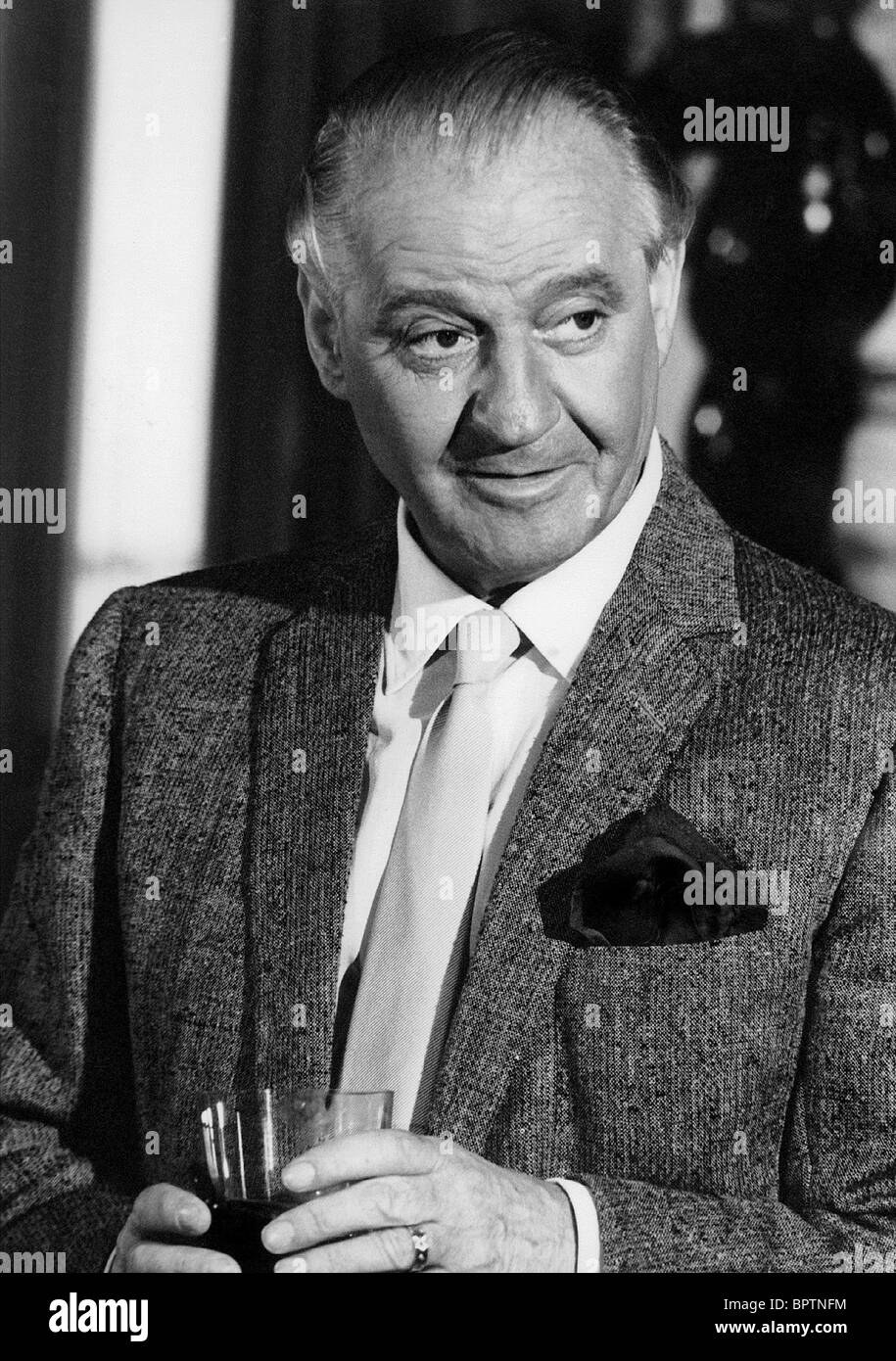 ERIC PORTMAN ACTOR (1967 Stock Photo - Alamy