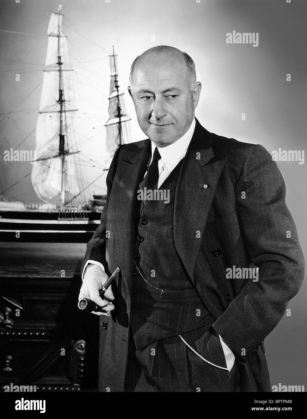 Cecil b demille hi-res stock photography and images - Alamy