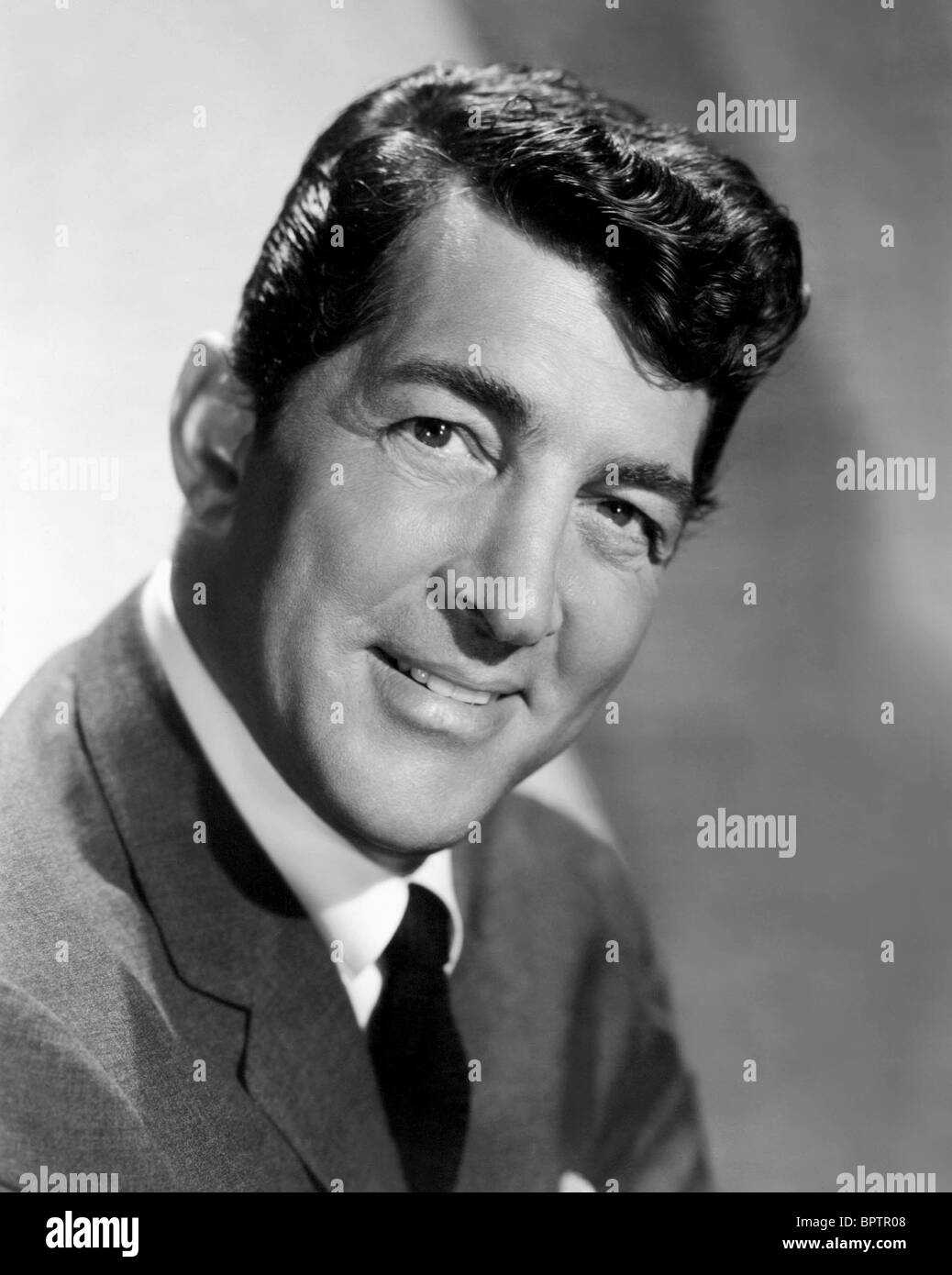 DEAN MARTIN ACTOR (1970 Stock Photo - Alamy