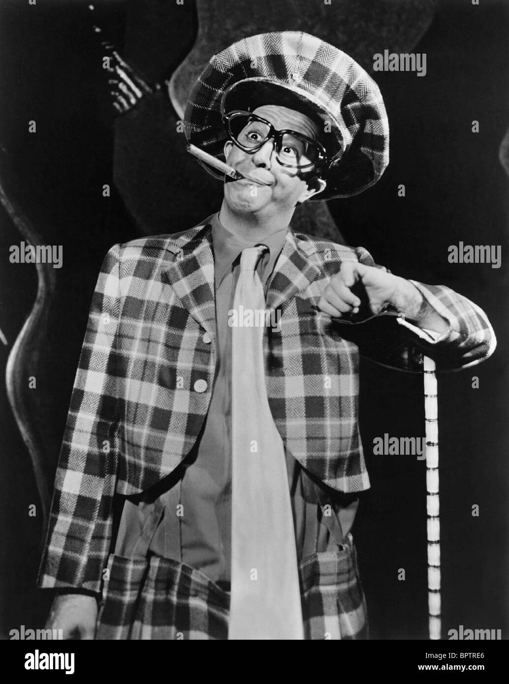 PHIL SILVERS ACTOR (1958 Stock Photo - Alamy