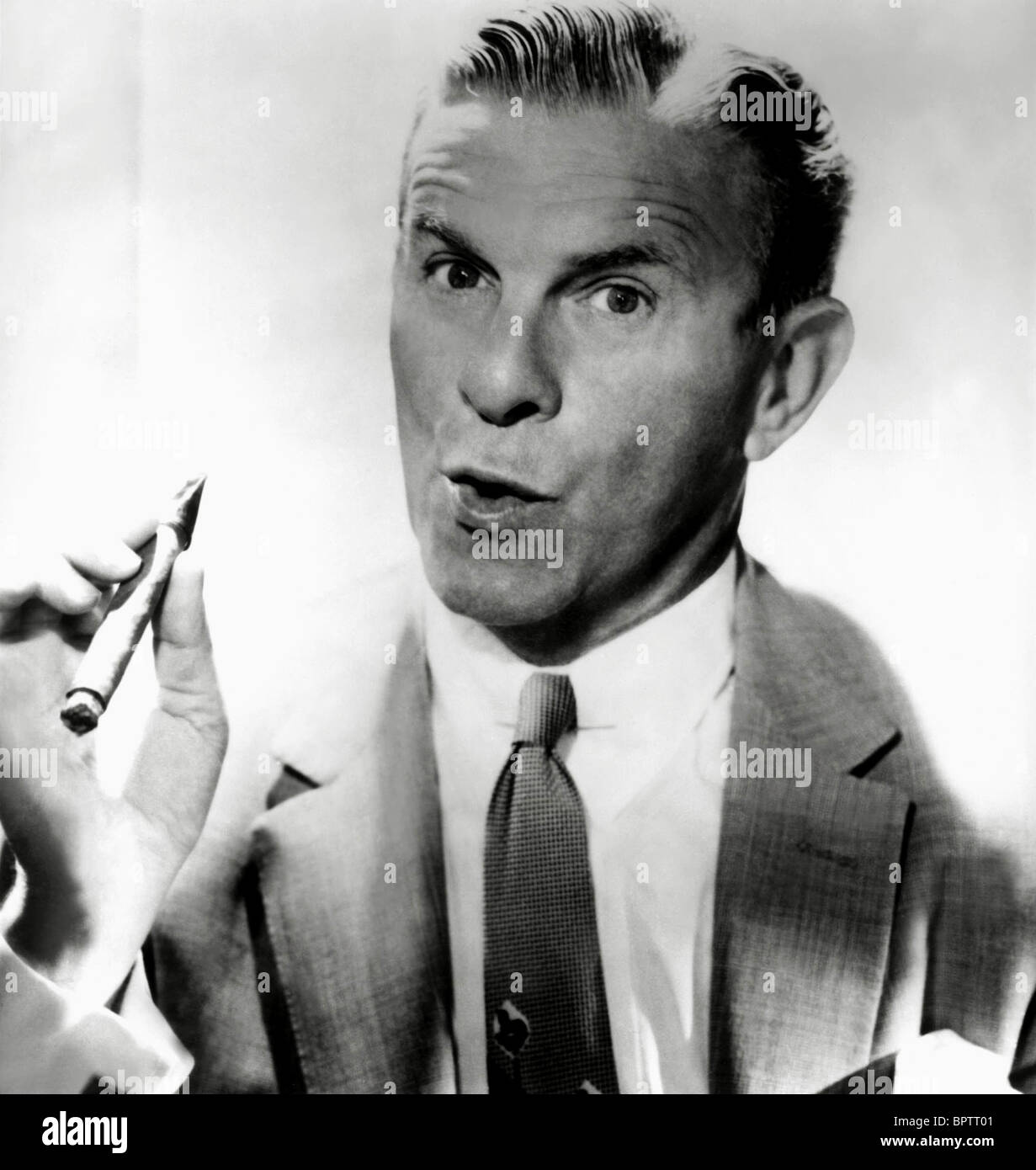 George burns portrait hi-res stock photography and images - Alamy