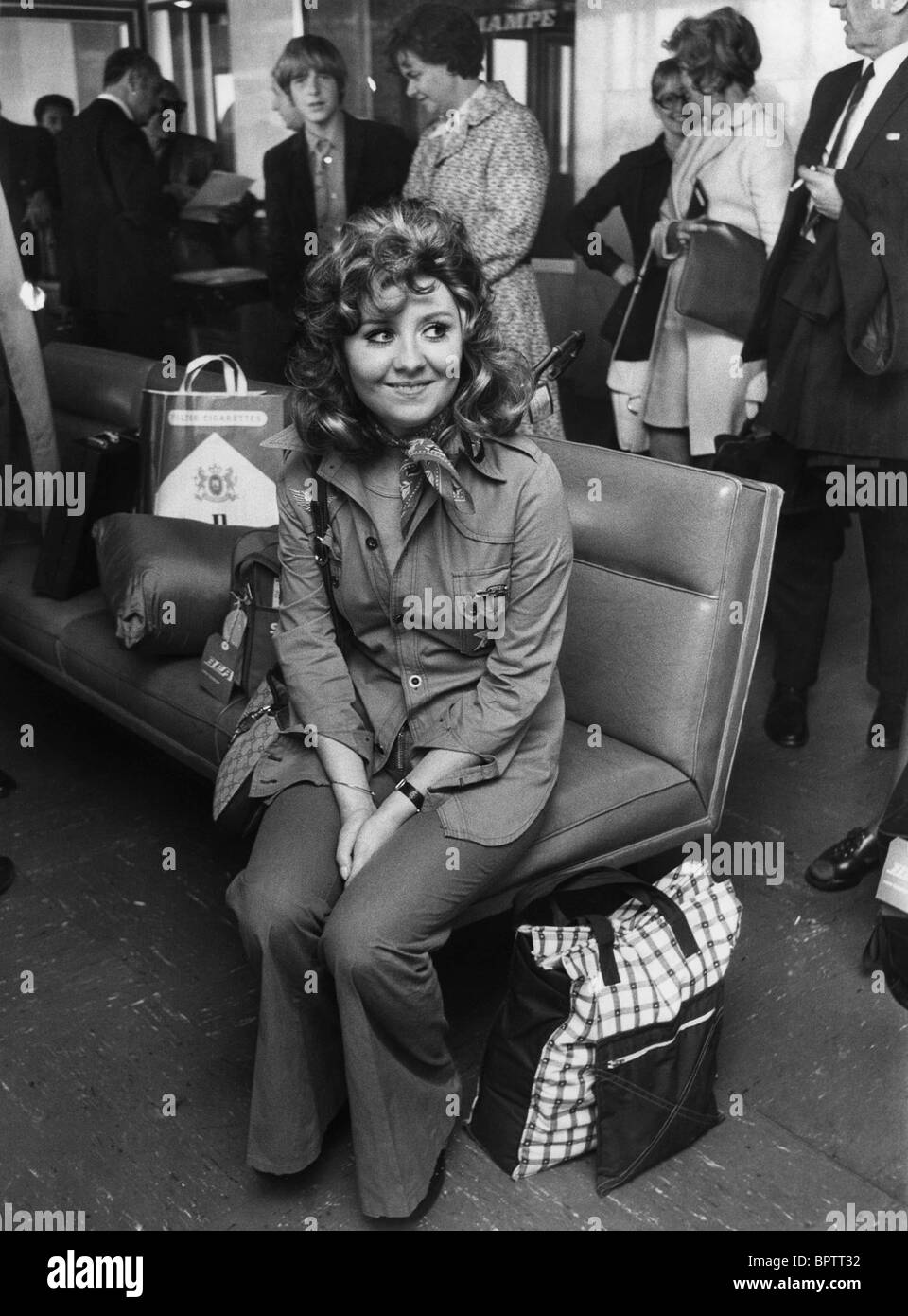 Lulu Singer High Resolution Stock Photography and Images - Alamy