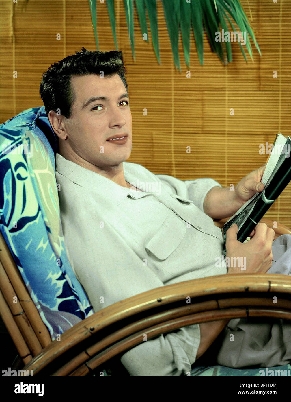 Rock hudson actor 1954 hi-res stock photography and images - Alamy