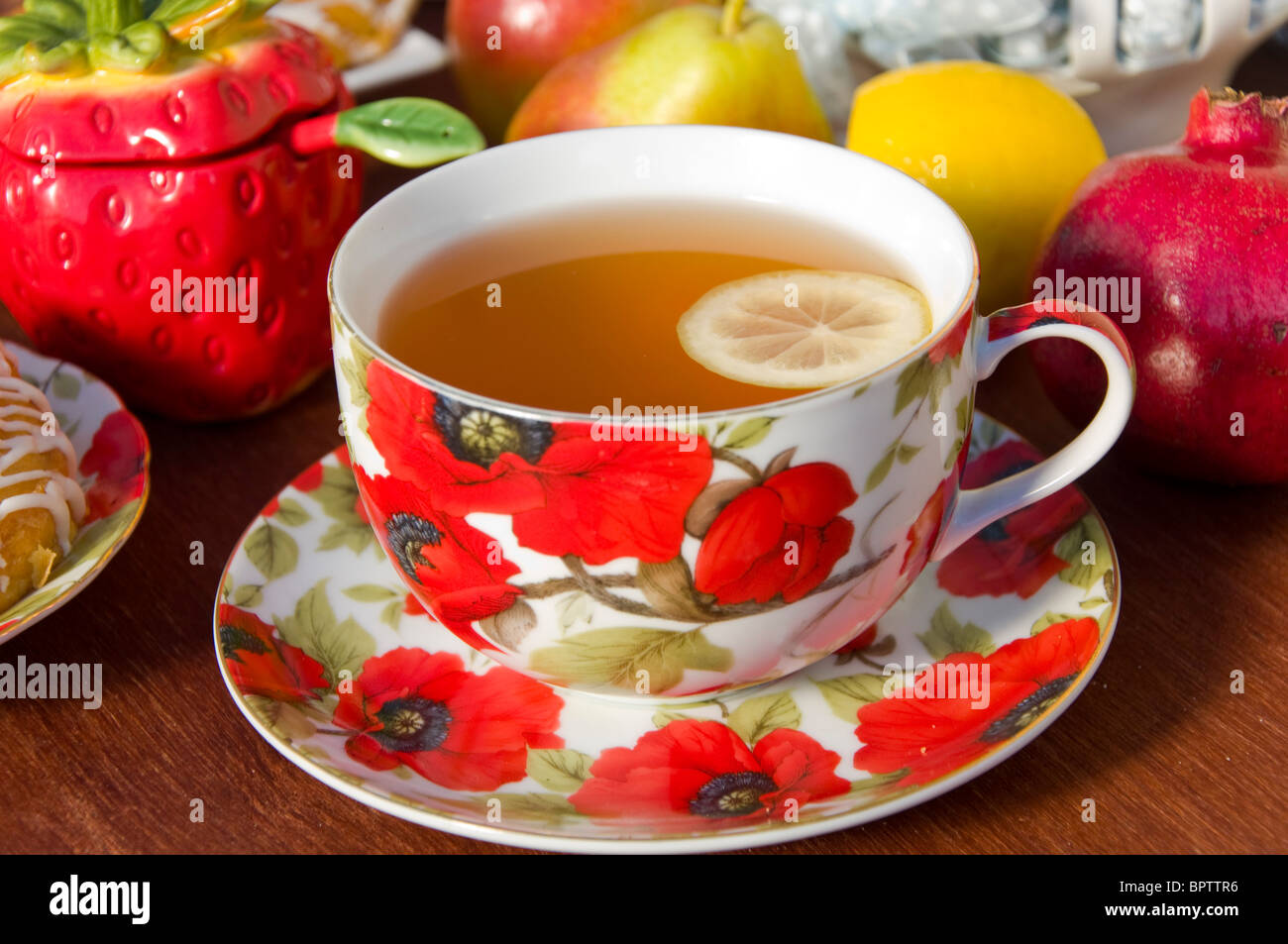 Tea with lemon Stock Photo - Alamy