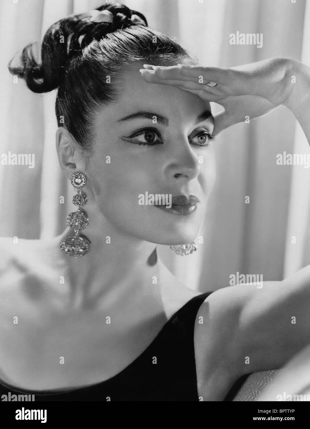 Viveca lindfors hi-res stock photography and images - Alamy