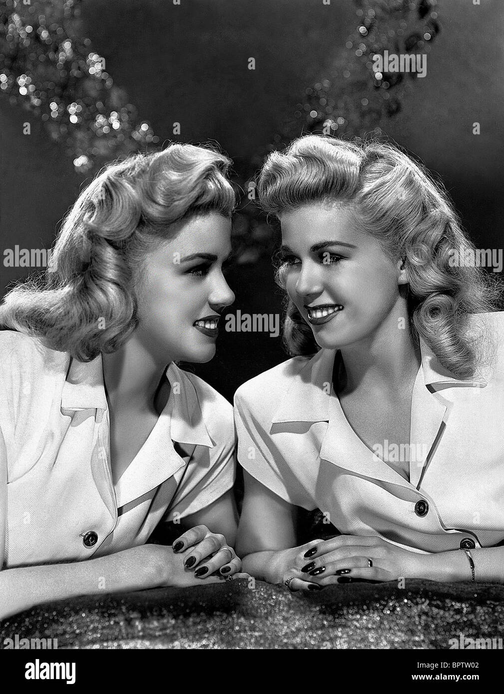 Sisters lee hi-res stock photography and images - Alamy