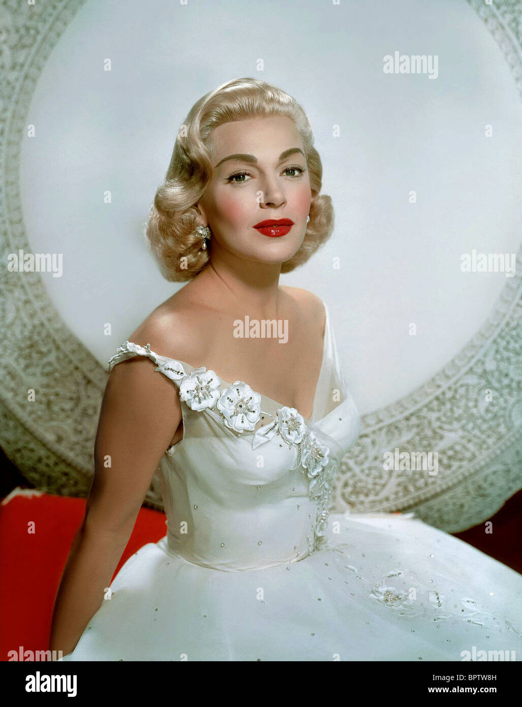 Lana turner 1958 hi-res stock photography and images - Alamy