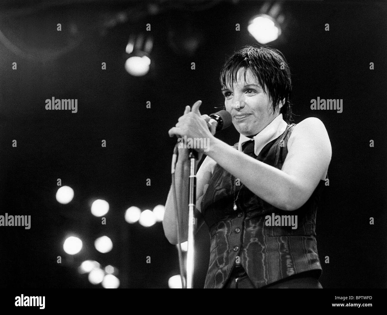 Singer Liza Minnelli Stock Photos & Singer Liza Minnelli Stock Images ...