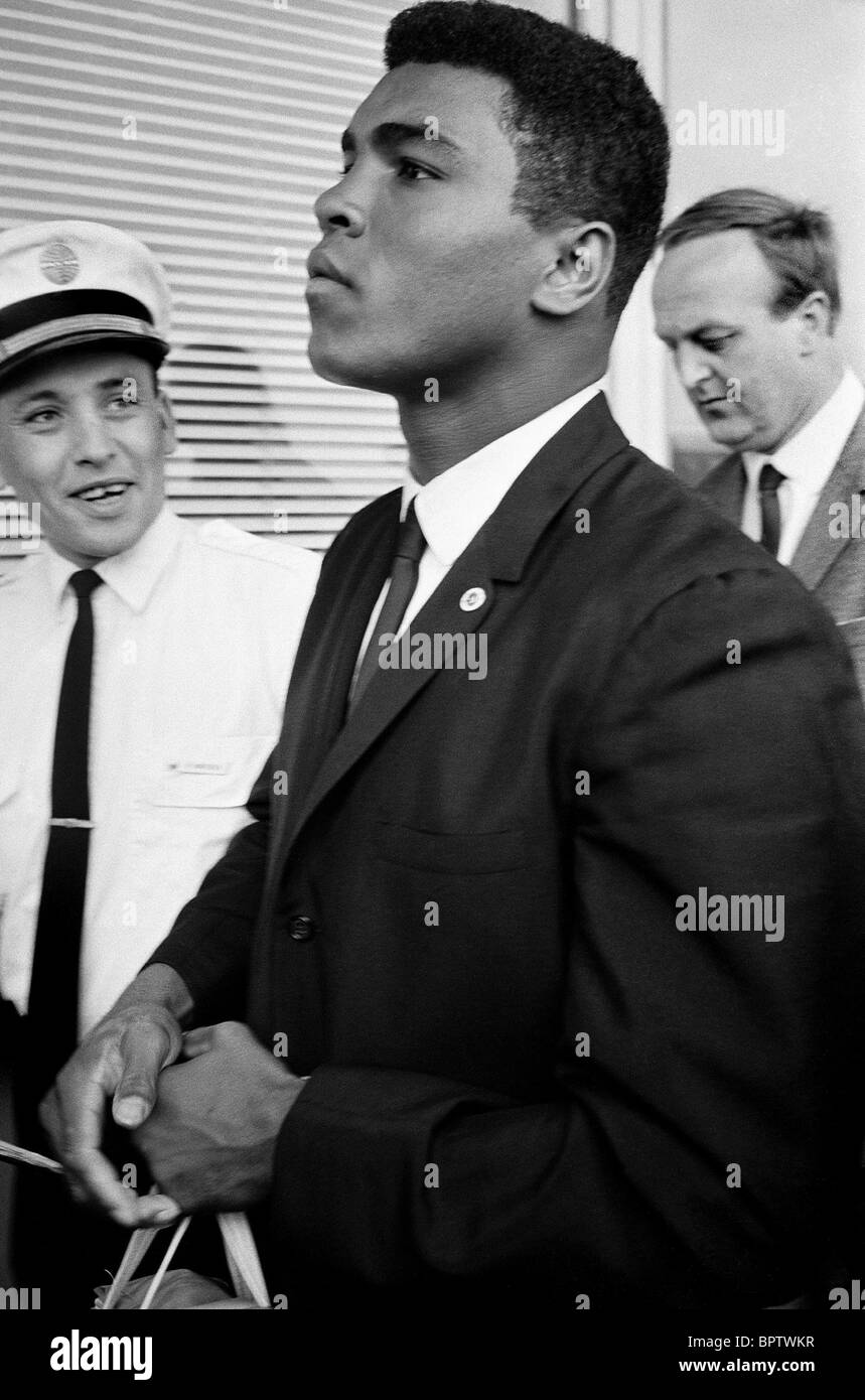 Clay Cassius High Resolution Stock Photography and Images - Alamy