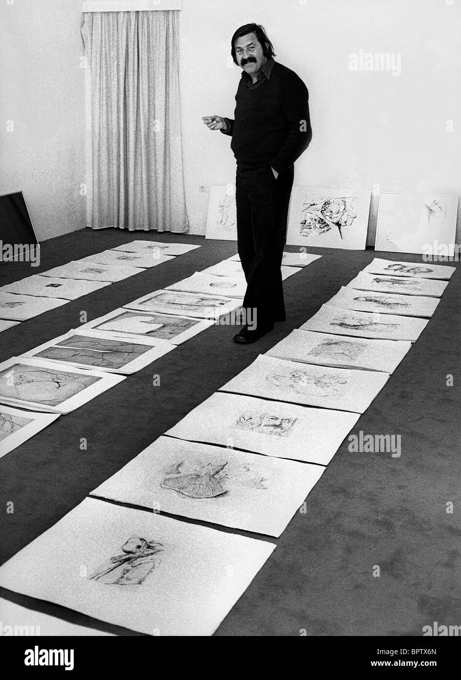 Gunter Grass Black and White Stock Photos & Images - Alamy