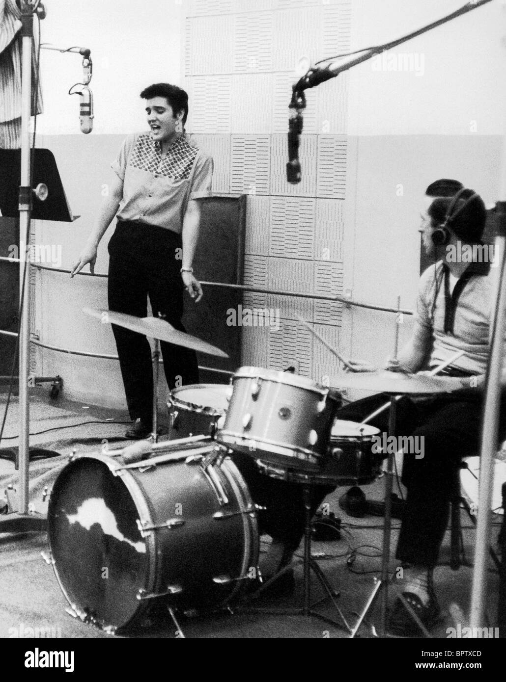 Elvis In The Studio High Resolution Stock Photography and Images - Alamy