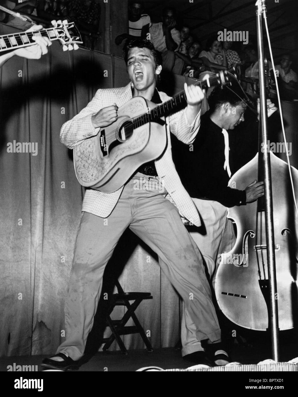 Elvis presley hi-res stock photography and images - Alamy
