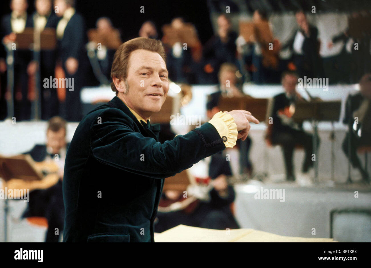 BERT KAEMPFERT MUSIC COMPOSER (1976 Stock Photo - Alamy