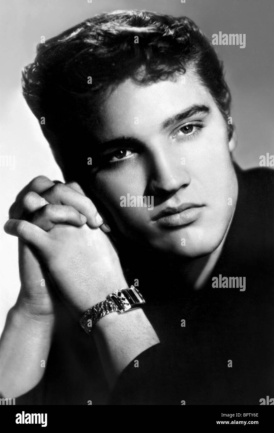 Elvis Presley Portrait Shot Stock Photos & Elvis Presley Portrait Shot ...