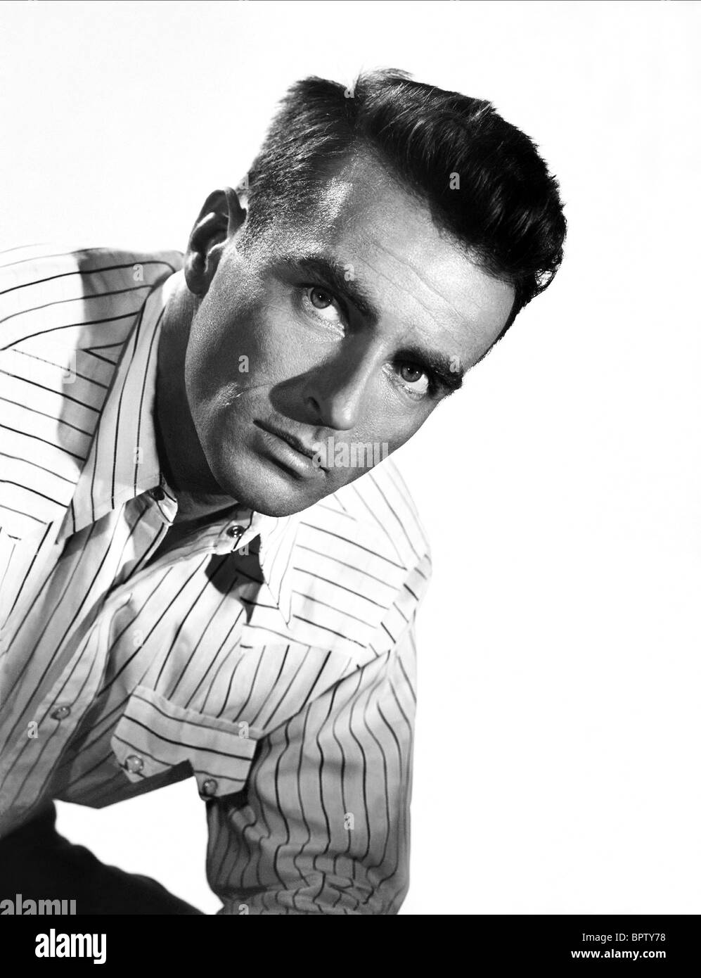Montgomery clift hi-res stock photography and images - Alamy