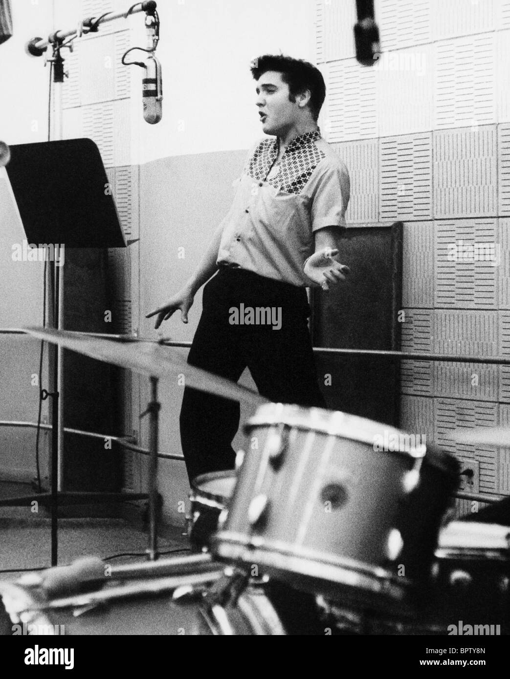 Elvis Presley Studio 1957 High Resolution Stock Photography and Images ...
