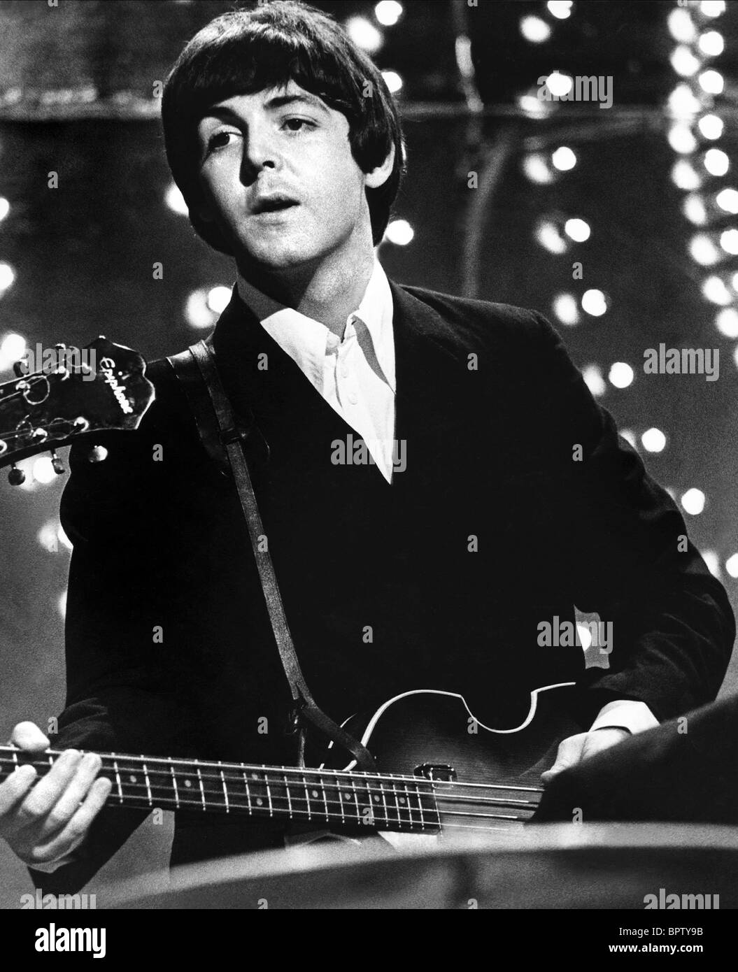 Paul Mccartney 1964 High Resolution Stock Photography and Images - Alamy