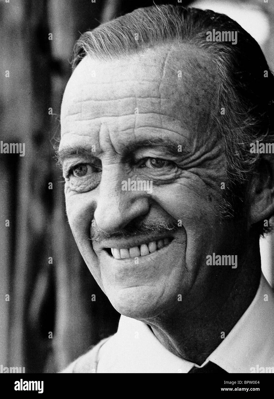 DAVID NIVEN ACTOR (1977 Stock Photo - Alamy