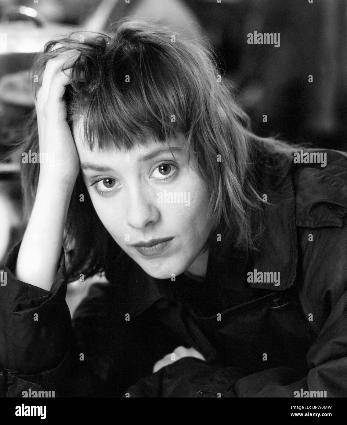 Suzanne Vega Singer Black and White Stock Photos & Images - Alamy