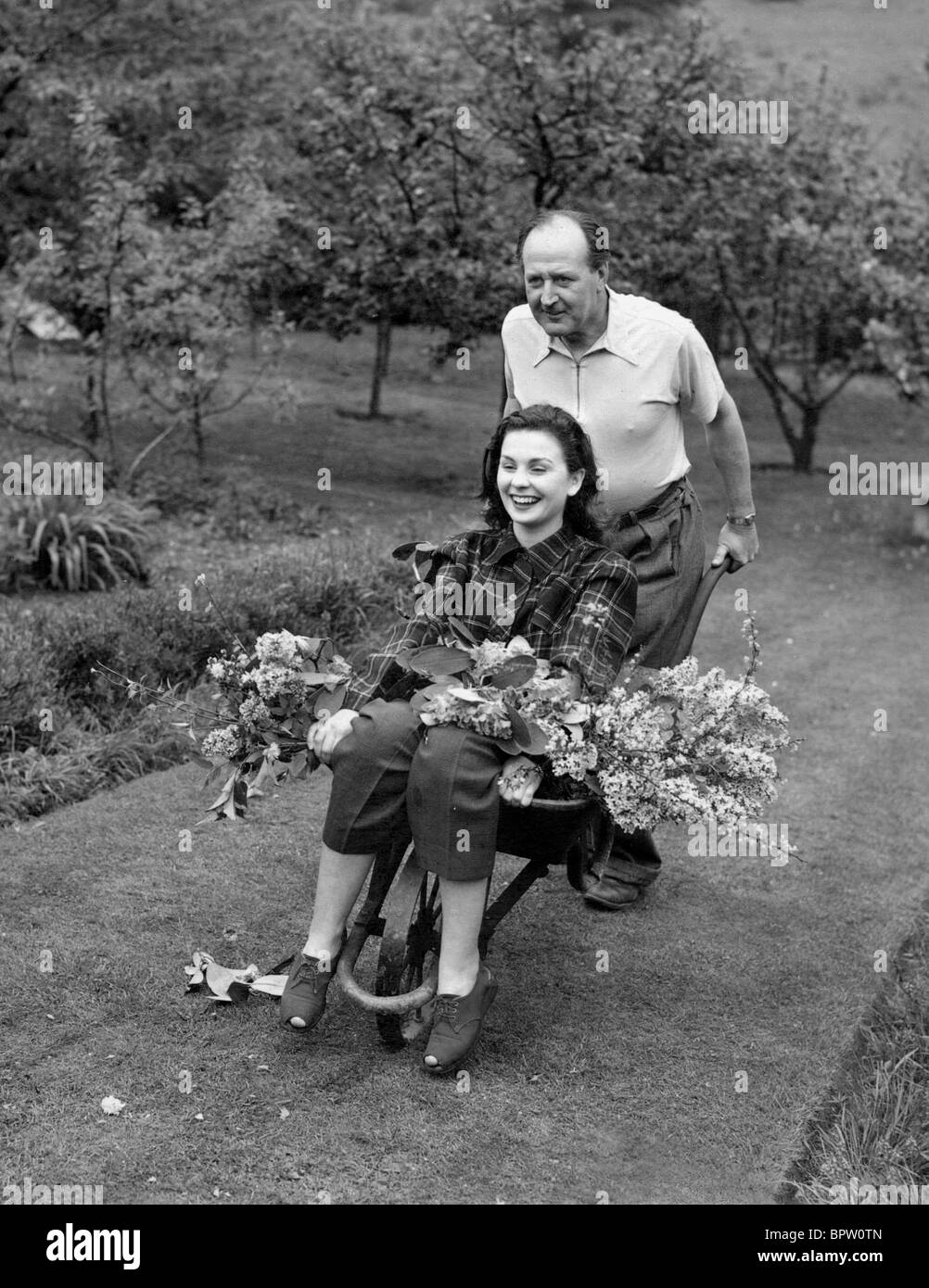 JEAN SIMMONS & CECIL PARKER ACTRESS & ACTOR (1947 Stock Photo - Alamy