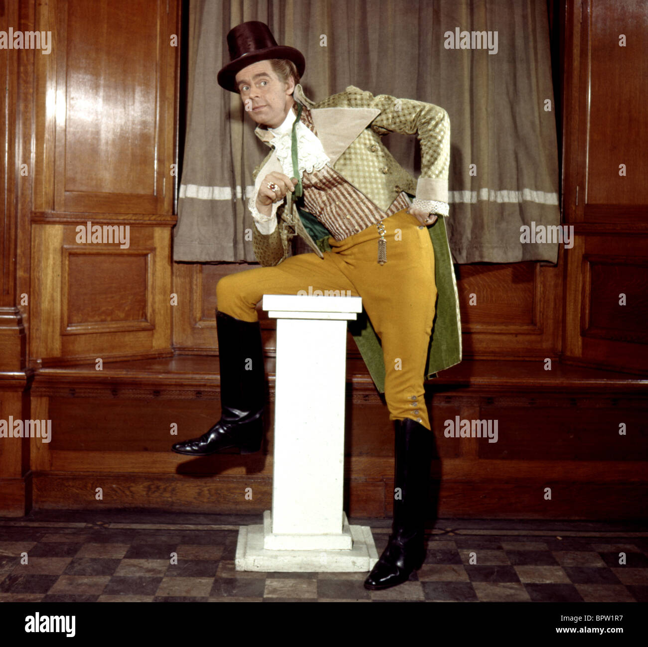 IAN CARMICHAEL ACTOR (1956 Stock Photo - Alamy