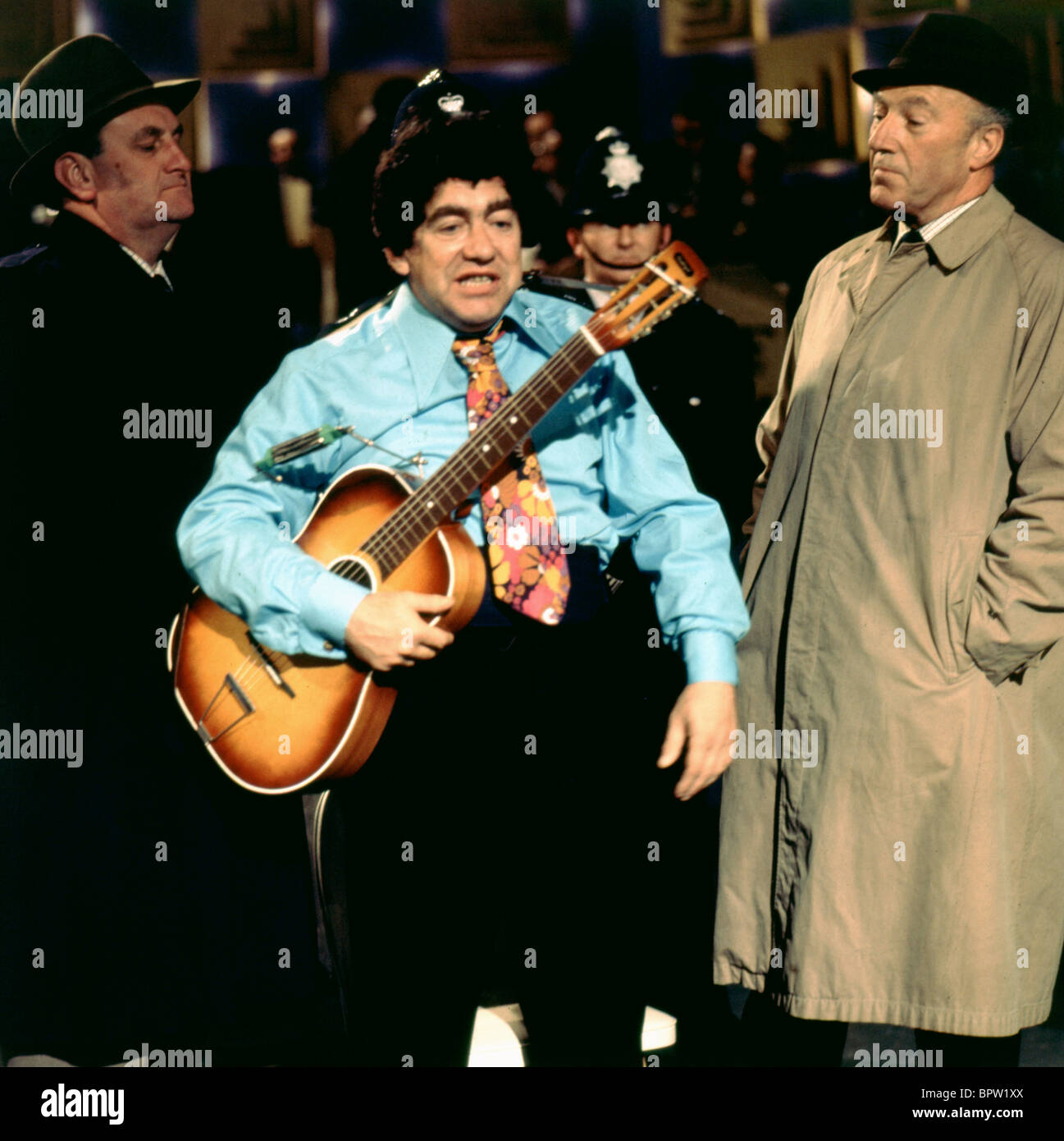 Tony hancock hi-res stock photography and images - Alamy