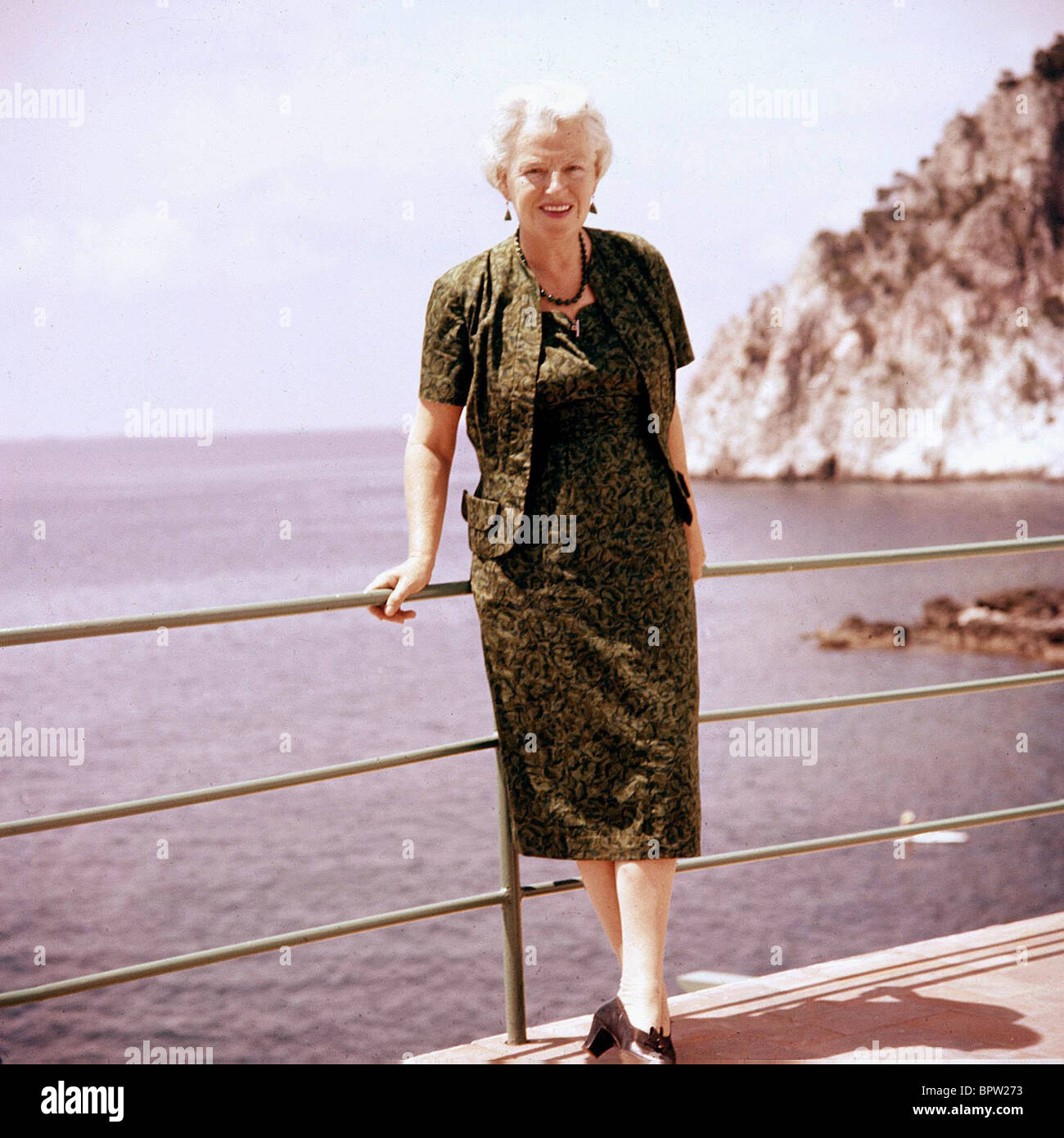 Gracie fields hi-res stock photography and images - Alamy