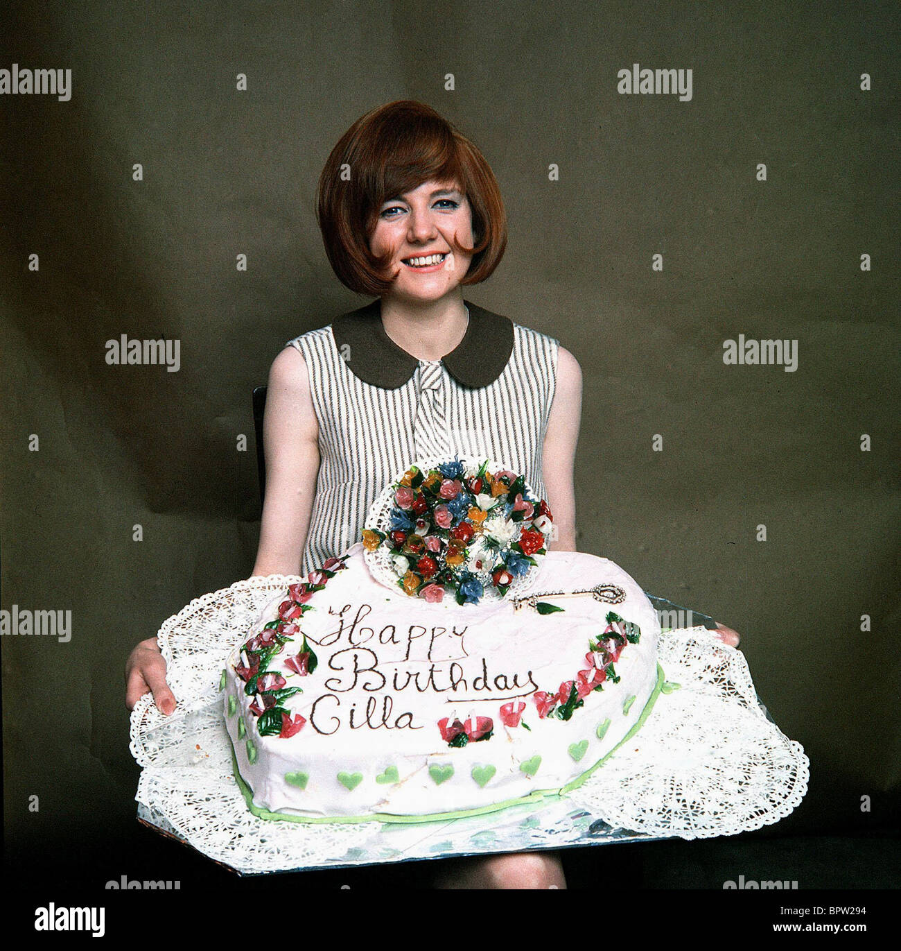 Cilla Black Singer 1964 High Resolution Stock Photography and Images ...