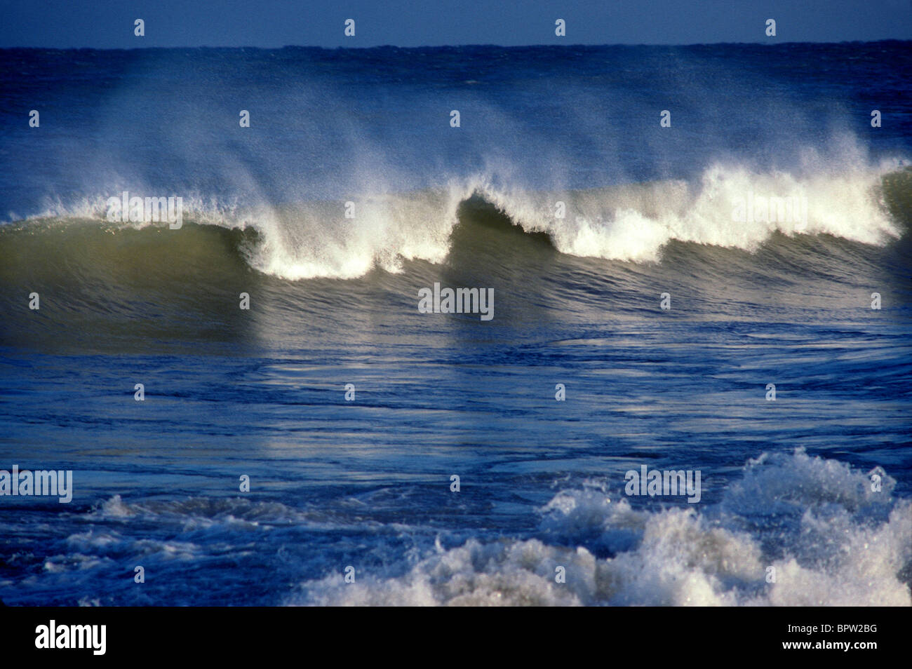 White caps on the waves hi-res stock photography and images - Alamy