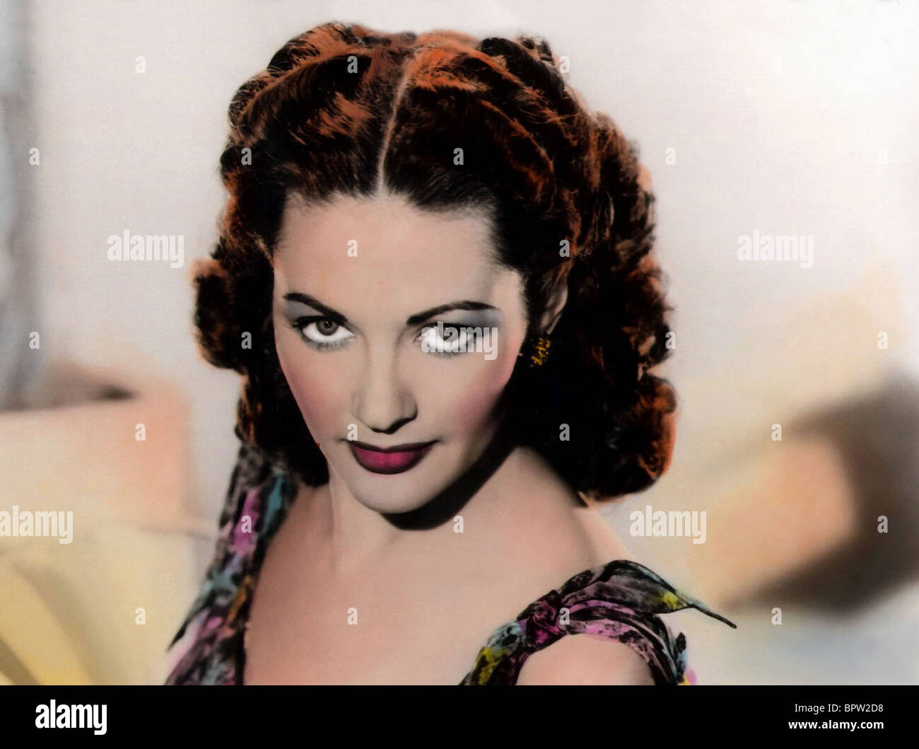 Yvonne de carlo yvonne de hi-res stock photography and images - Alamy
