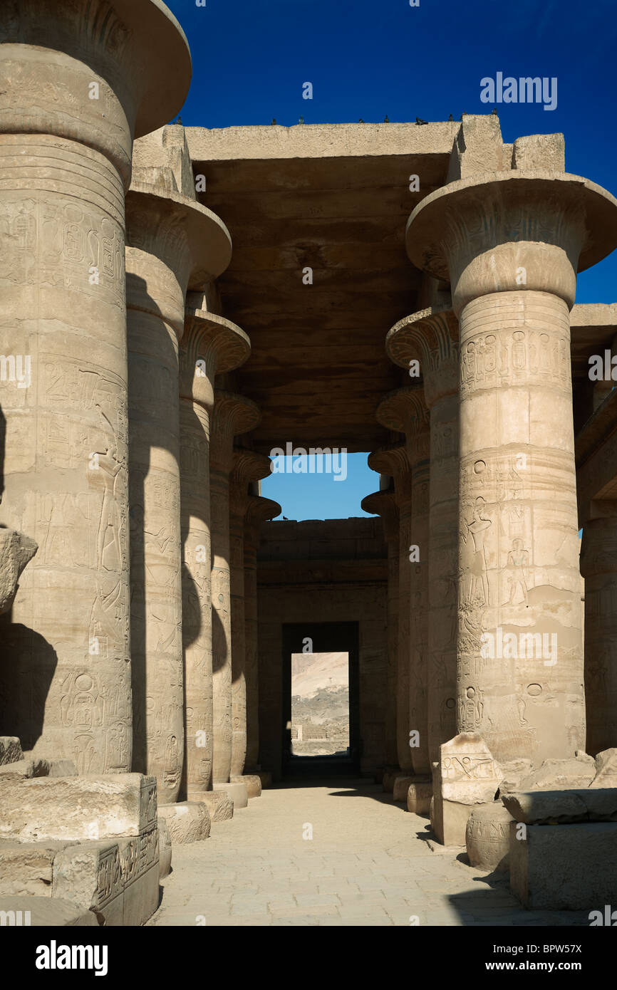 column hall, painted columns in Ramesseum, temple of Ramesses II ...