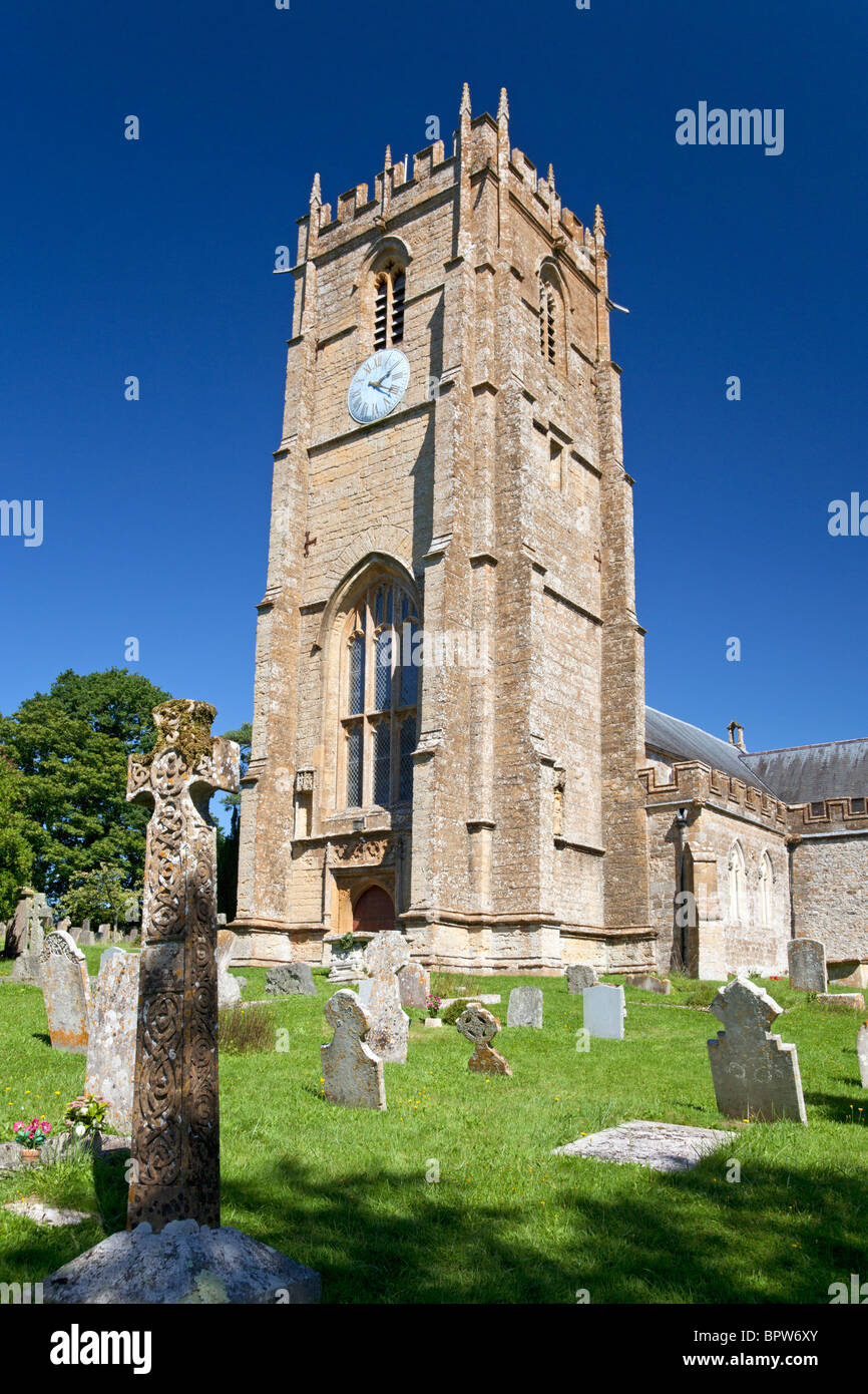 St candida and holy cross church hi-res stock photography and images ...