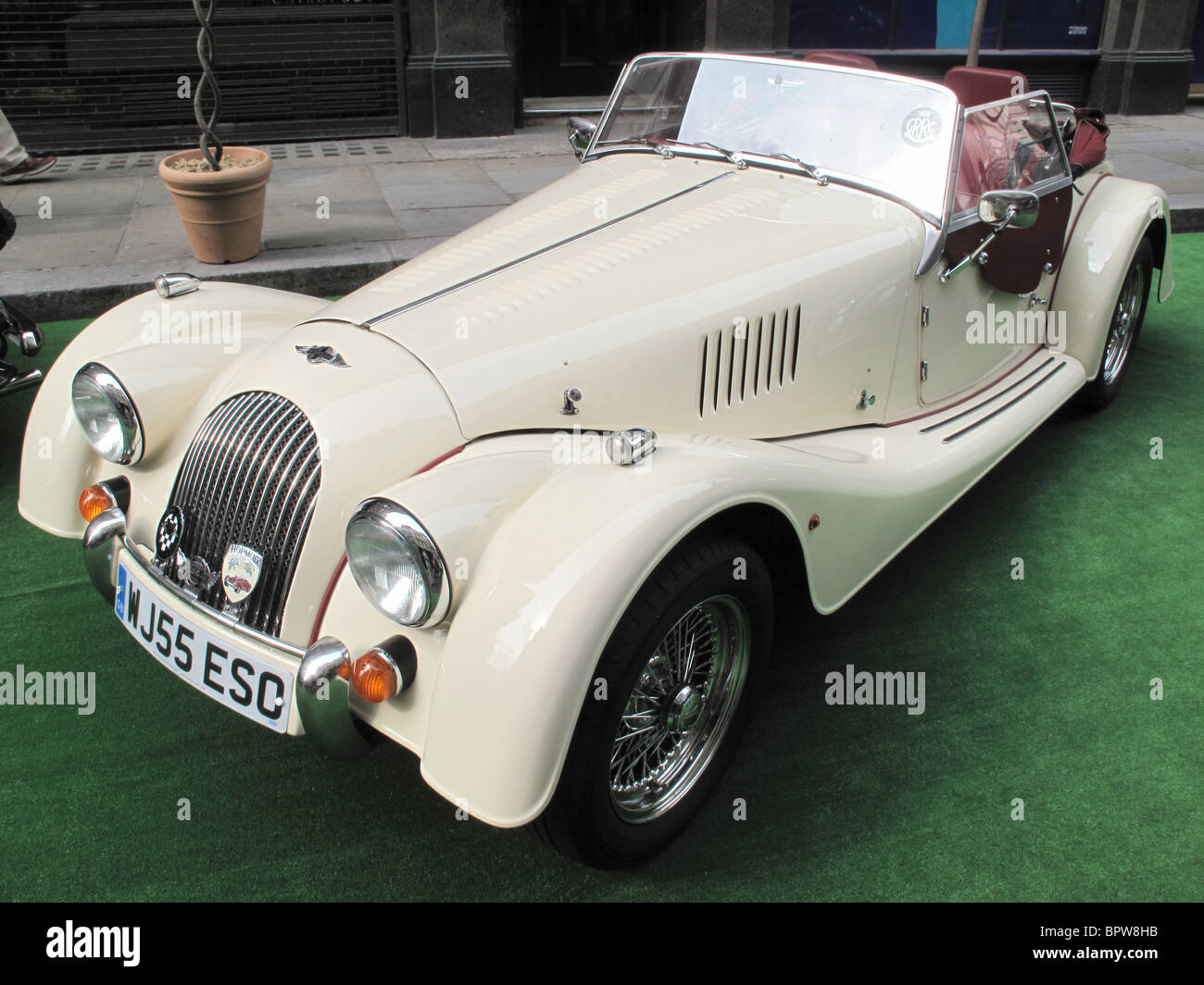 Morgan cars hi-res stock photography and images - Alamy