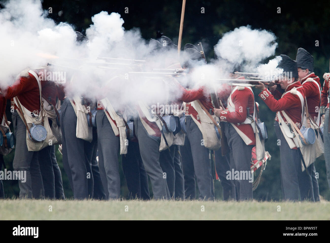 Fire brown bess muskets napoleonic hi-res stock photography and images ...