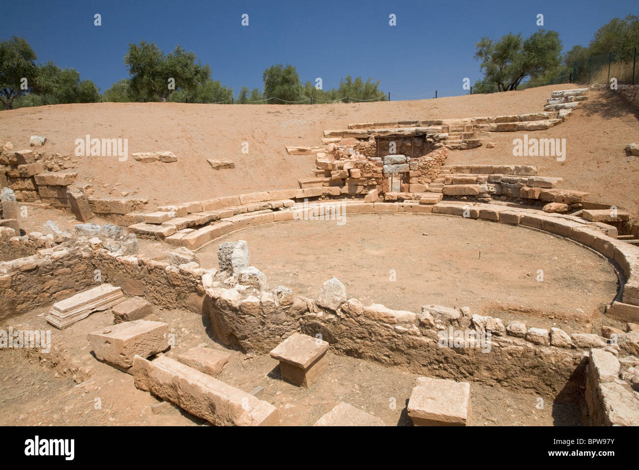 Greece amphitheatre hi-res stock photography and images - Alamy