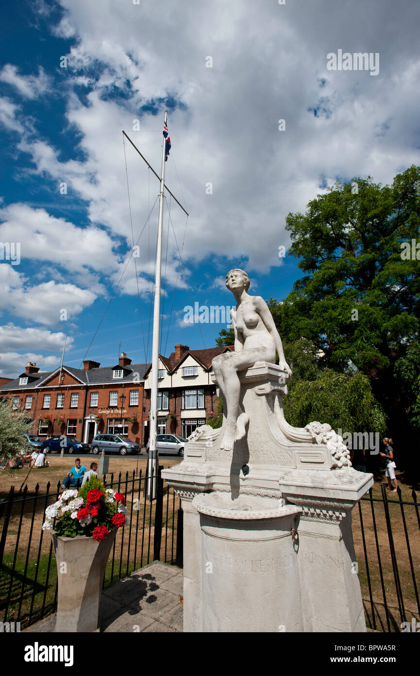 Marlow buckinghamshire historic hi-res stock photography and images - Alamy